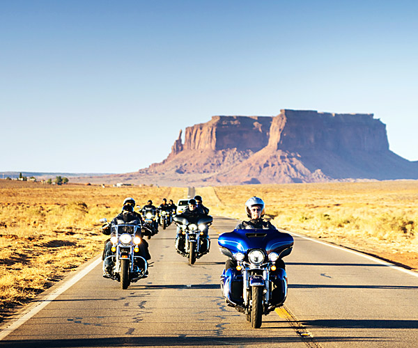Voyages et Road Trip moto et auto en individuel et en groupe